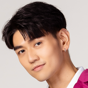 MIKE : Chinnarat Siriphongchawalit ไมค์ : ชินรัฐ สิริพงษ์ชวลิต